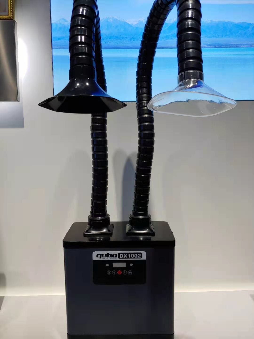 Noise Canceling 3 Layers Filter 200W Mobile Fume Extractor For Laser ...